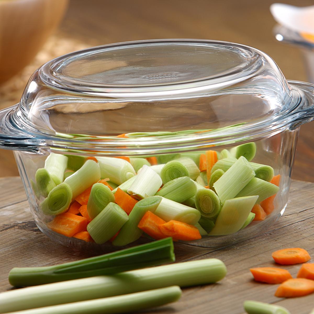 Expert Tips For Cleaning Glass Cookware Like a Pro